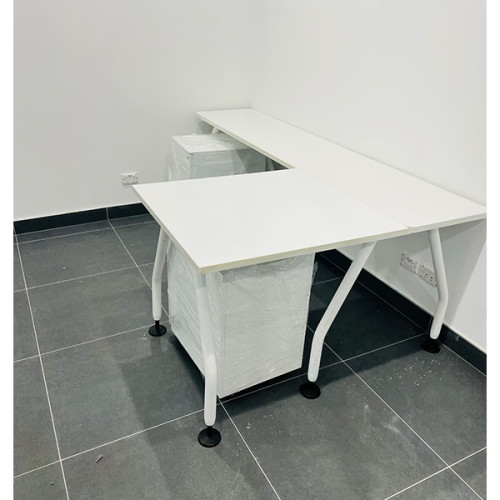 Single Corner Desk