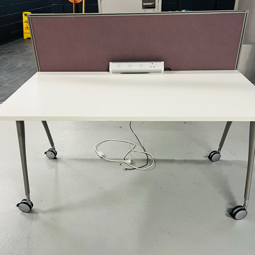 Single Desk