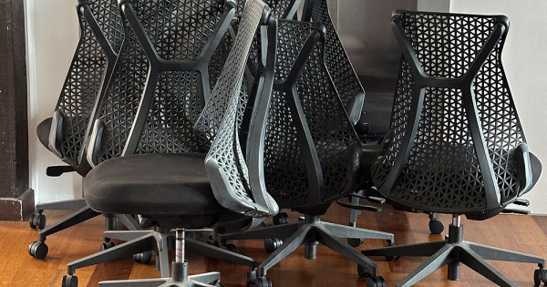 DIAMI ergo stylish office chair