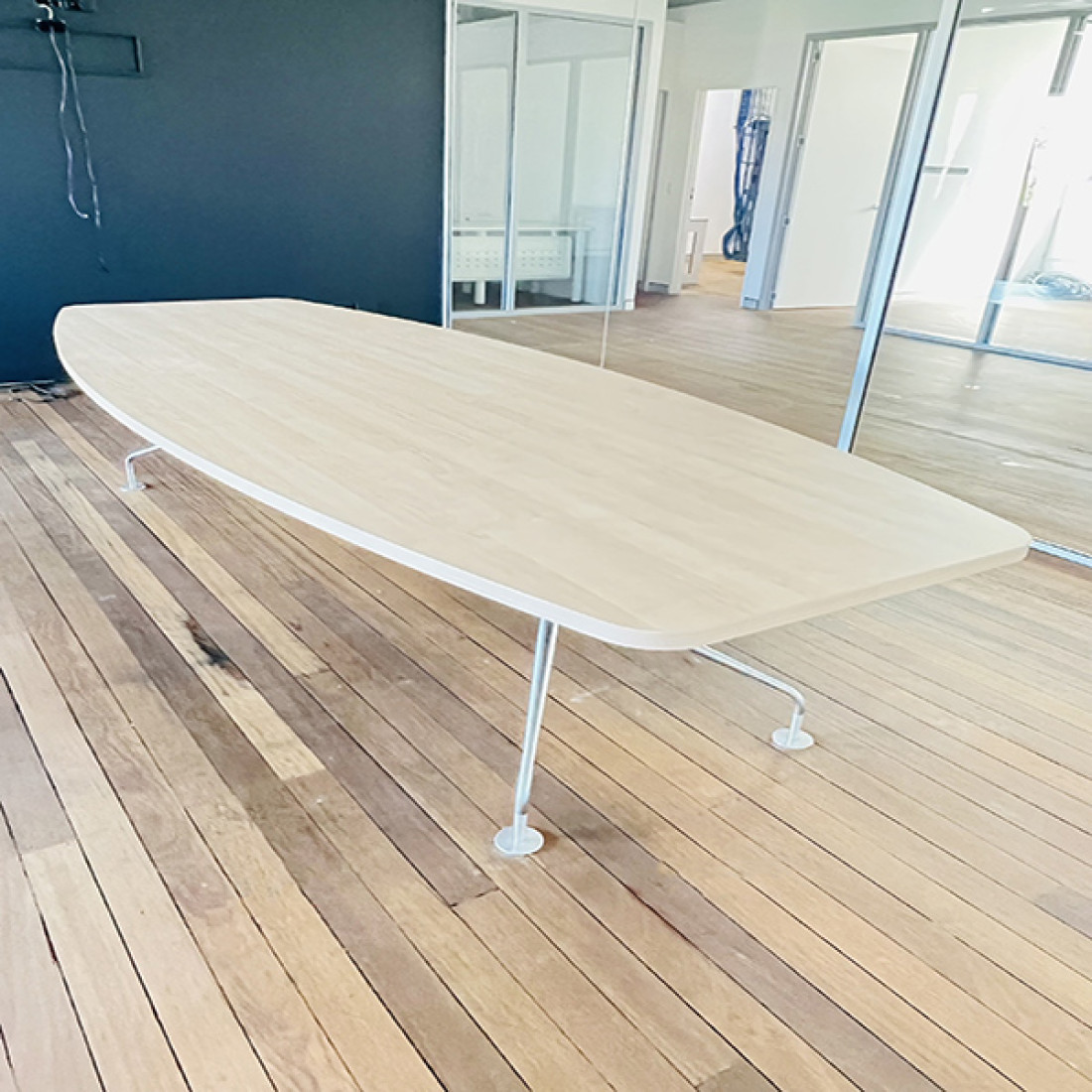 Vitra Medamorph Boat-Shaped Conference Table